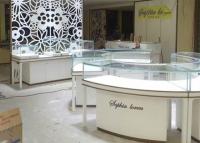 China Beautiful Round Lockable Jewelry Display Cases With 0.9 CBM / Pcs Volume for sale