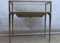 China Luxury Jewelry Display Cases Stainless Steel Tempered Glass Material for sale