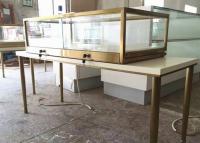 China Custom Logo Jewelry Retail Display Fixtures Stainless Steel Strong Frame for sale
