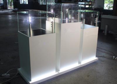 China Modern Wooden Glass Jewelry Show Display / Pedestal Display Case for sale