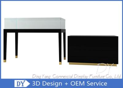 China Customizable Attractive Jewelry Showcase Display With MDF + Tempered Glass for sale