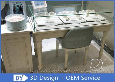 China European Type Attractive Jewelry Store Showcases With 3 Years Warranty for sale
