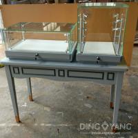 China Durable Sophisticated Lighting Custom Jewelry Showcases Light Colors Can Be Choosed for sale