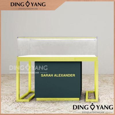 China OEM Attractive Styles Commercial Jewelry Display Cases Reliable Long Time for sale