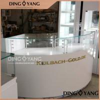China 1550X550X1050MM Wooden Round Jewelry Showcases for sale