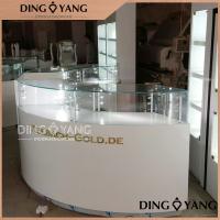 China 1550X550X1050MM Wooden Round Jewelry Showcases for sale