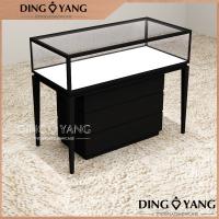 China 304# Stain Steel Custom Streamline Jewelry Showcase for sale