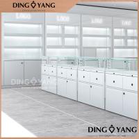 China Acrylic Logo Glossy White Jewelry Showcase Display for sale