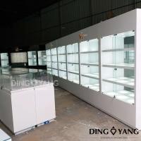 China Showroom Jewelry Showcase Display for sale
