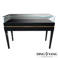 China 1200X550X960MM Enclosed Jewellery Shop Display Counters for sale