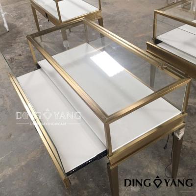 China 1200X550X950MM Lockable Jewellery Shop Display Counters for sale