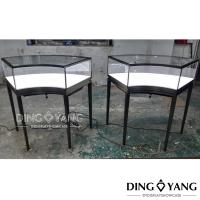 China Custom Made 1350X550X950MM Jewellery Shop Display Counters for sale