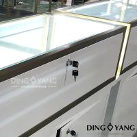 China Highly Recommended Jewelry Showcase For Retail Store With Pre-Assembled Structure for sale