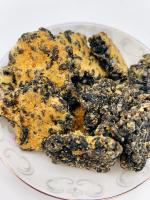 China Black Gold Guoba Salted Egg Yolk  And Pork Floss Flavor Rice Cracker Mix Crispy Rice Fried Rice Crust for sale