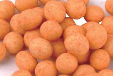 China OEM Vegan Tomato Flavor Baked Coated Peanut Crackers Party Snack for sale