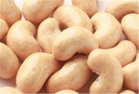 China Low Calorie Cashew Nut Snacks Coconut , Sweet Roasted Cashews No Pigment for sale