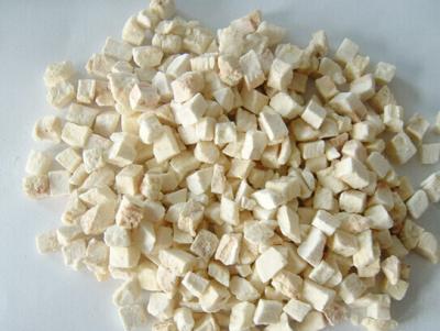 China Crispy Taste Freeze Dried Fruit Banana Chips 50%-65% Total Sugar Size Sieved Food for sale