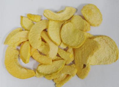 China Low Fat Freeze Dried Fruit , Yellow Dried Peach Chips 0.3-0.5% Citric Acid for sale