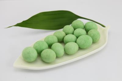 China Low - Fat Spicy Coated Peanuts Wasabi Roasting Round  No Pigment BRC Certificate for sale