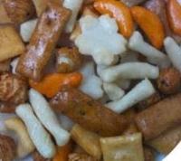 China BBQ / Cheese / Spicy Flavor Crispy Multi Shape Rice Crackers BRC HACCP for sale