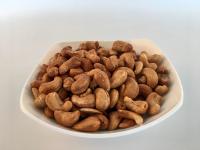 China HALAL Certifiactes Coated Spicy Flavor Cashew Nut Snacks For Daliy Nutriious for sale