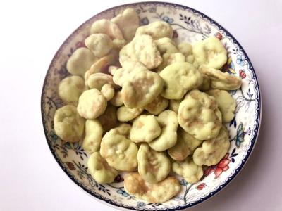 China Coated Wasabi Flavor Broad Beans Snack Foods Halal With Modified Corn Starch for sale