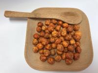 China Hot Sriracha Corn Strach Coated Roasted Chickpeas Snack With Halal Certifaicte for sale