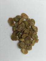 China Black Gold Garlic Infused Emerald Broad Bean Chips for sale