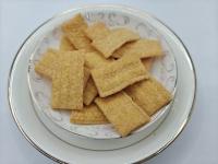 China Bold BBQ-Infused Crunchy Rice Snaps For Savory Snack Lovers for sale