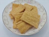 China Bold BBQ-Infused Crunchy Rice Snaps For Savory Snack Lovers for sale