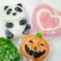 China Fun Shaped Lollipops For Kids Individually Wrapped Party Snack Favors for sale