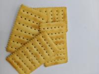 China BRC ISO Certified Milk Salt Soda Crackers - No Trans Fat Crispy & Layered Classic Savory Snack for sale