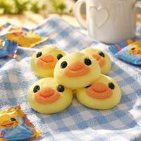 China Little Yellow Duck Shaped Marshmallows 3D Cute Fluffy Soft Candy For Kids Party Cake Decoration Supermarket Confectionery Wholesale Importers for sale