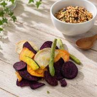 China VF Mixed Assorted Crisps Low Temperature Vacuum Fried Fruit Vegetable Chips Snack For Office Break Movie Watching Supermarket Food Wholesale Distributors for sale