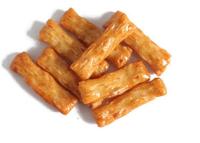 China HALAL OEM BBQ，Cheese,BBQ,Spicy Bugles,Etc Flavor Crispy Rice Crackers Health Natural savory snacks for sale