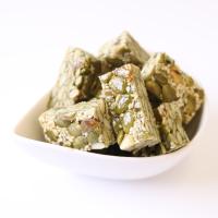 China Almond/Peanuts/Sesame Nut Cluster Snacks Nut Crunch with BRC/HACCP Certificate for sale