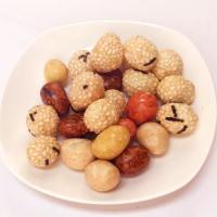 China FDA/BRC/Kosher/Halal Certified Colorful Roasted Peanuts NON-GMO Crispy and Crunchy Snacks for sale