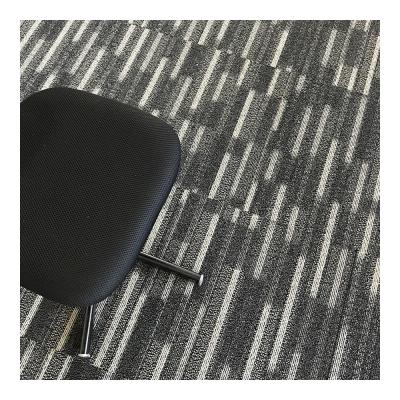 China Loop Pile 50x50 cm Nylon Carpet Tiles Anti-Static For Business for sale