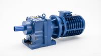 China Input Speed 1750rpm Inline Helical Gearmotor Single Stage Reduction Featuring Solid Shaft Output Way Ideal for Conveyor Systems for sale