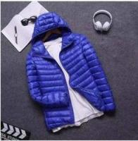 China Outdoor Light Hooded Winter Jacket Warm Duck Nylon Bubble Puffer Men Jackets for sale