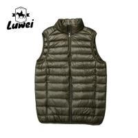 China Customized Knit Casual Winter Large Size Polyester Utility Light Compression Cotton Slim Men Vest with Pockets for sale