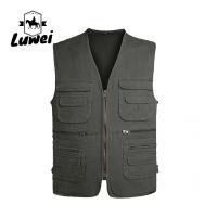 China 2022 Multi-pocket V-neck Cotton Plain Custom Utility Tank Top Vest Mens Clothing Men Cotton Vests Fishing Vests for sale
