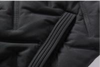 China Breathable Padded Cold Weather Vest Down Puffer Utility Windproof Men Winter Vest for sale