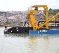 China Diesel Engine 26 Inch Cutter Suction Dredger with Simensi PLC for sale