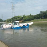 China Full Automatic Hydraulic Control Lake Weed Harvester Used in River for sale