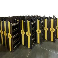 China Creative Retail Wine Display 5-tier Wine Store Merchandising Displays for sale