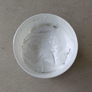 China SC-1100 White Garment Embossing Fabric Stamp Ink - 1.5KG/5KG/20KG Bucket for Clothing Label Making for sale