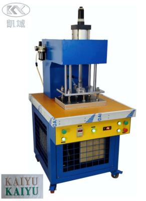 China KY-0216 3D Fabric Embossing Machine Pneumatic Cold Press 380V 8KW for Cotton Textiles for sale