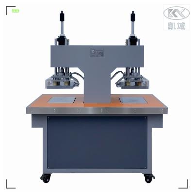 China High Performance Clothing Embossing Machine With Independent Temperature Control And Adjustable Pressure for sale