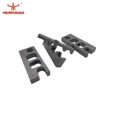 China Cutter Spare Parts No. 704685 Bristle Clip PN 127631 / 131111 Textile Cutting Machine Parts for sale